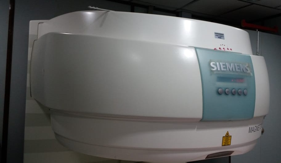 Used Siemens Healthcare MAGNETOM C 0.35T MRI Scan