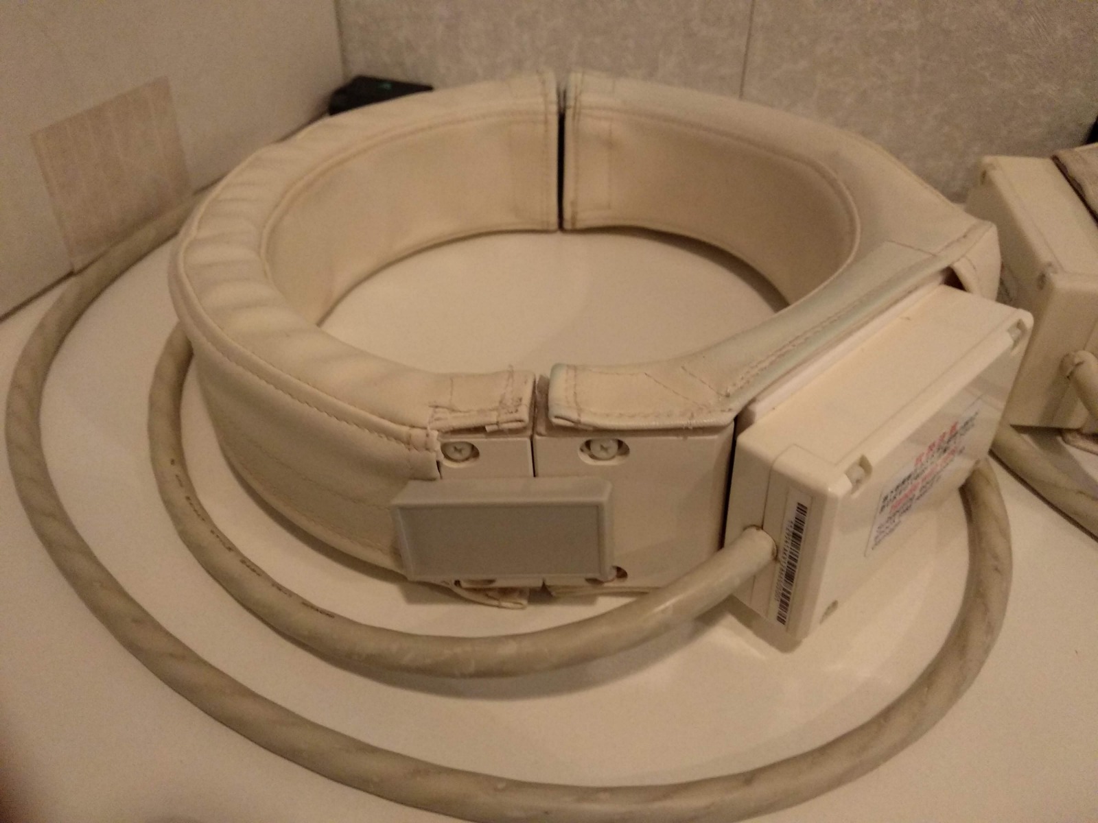 Second Hand Hitachi Medical Systems AIRIS II 0.3T MRI Scan