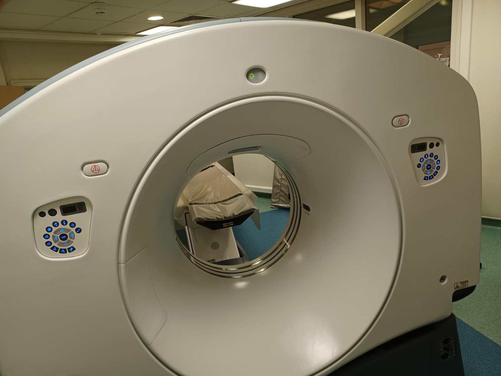 Used GE Optima CT660 CT Scan for Sale | 20Med