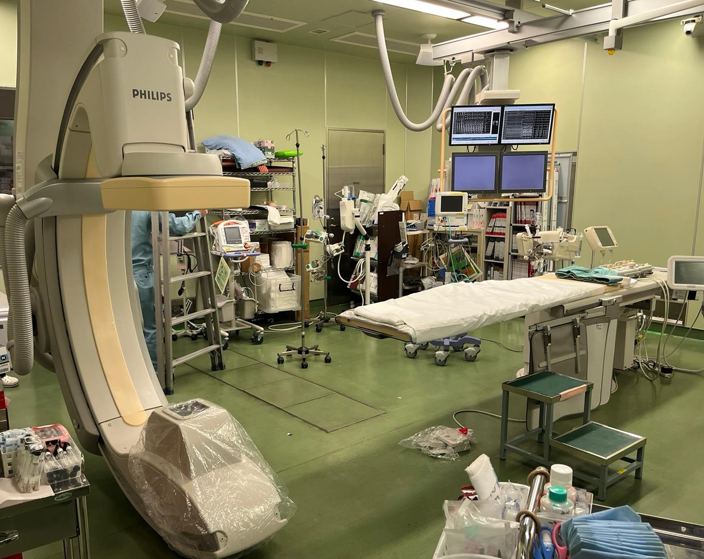 Used Philips 2004 Allura Xper FD 20 Cath Lab for Sale | 20Med